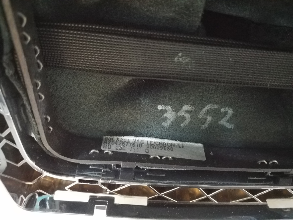 Used Mercedes Benz GLK-Class Gear lever trim A2042677610