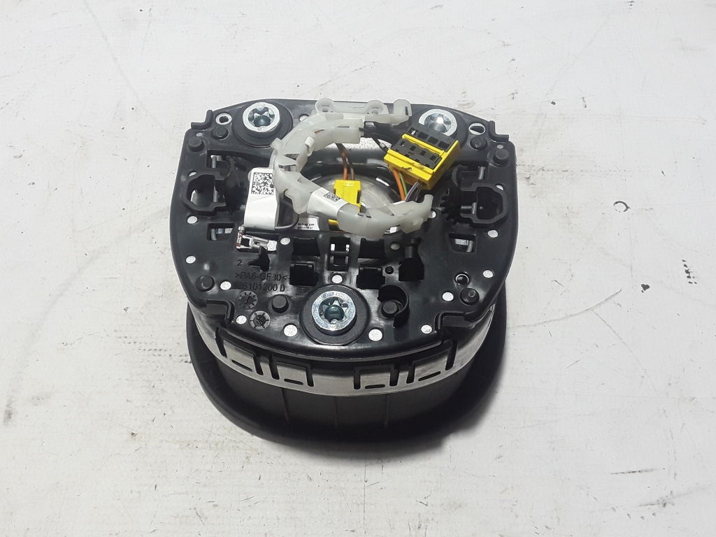 Used VOLVO XC90 Airbag steering wheel 39825814