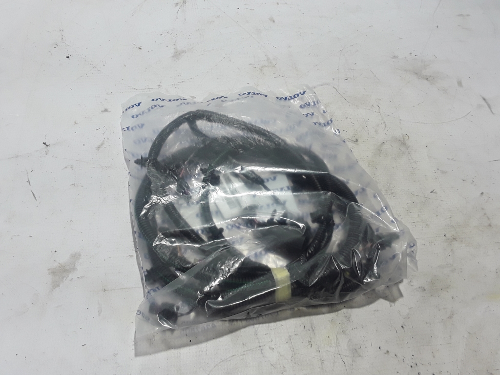 Used VOLVO XC60 Parking sensor front cable 31453603