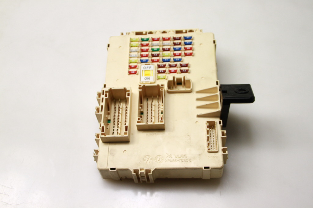 Used Hyundai i40 Fuse box in the cabin 919503Z021