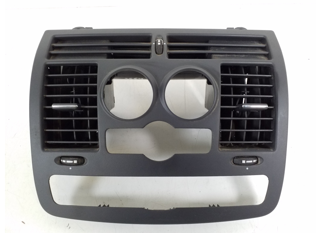 Used Mercedes Benz Vito Interior panel ventilation grilles A6396800007