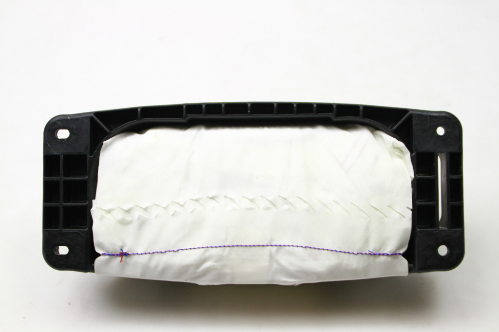 Used Mercedes Benz A-Class Airbag passenger panels A1768600002