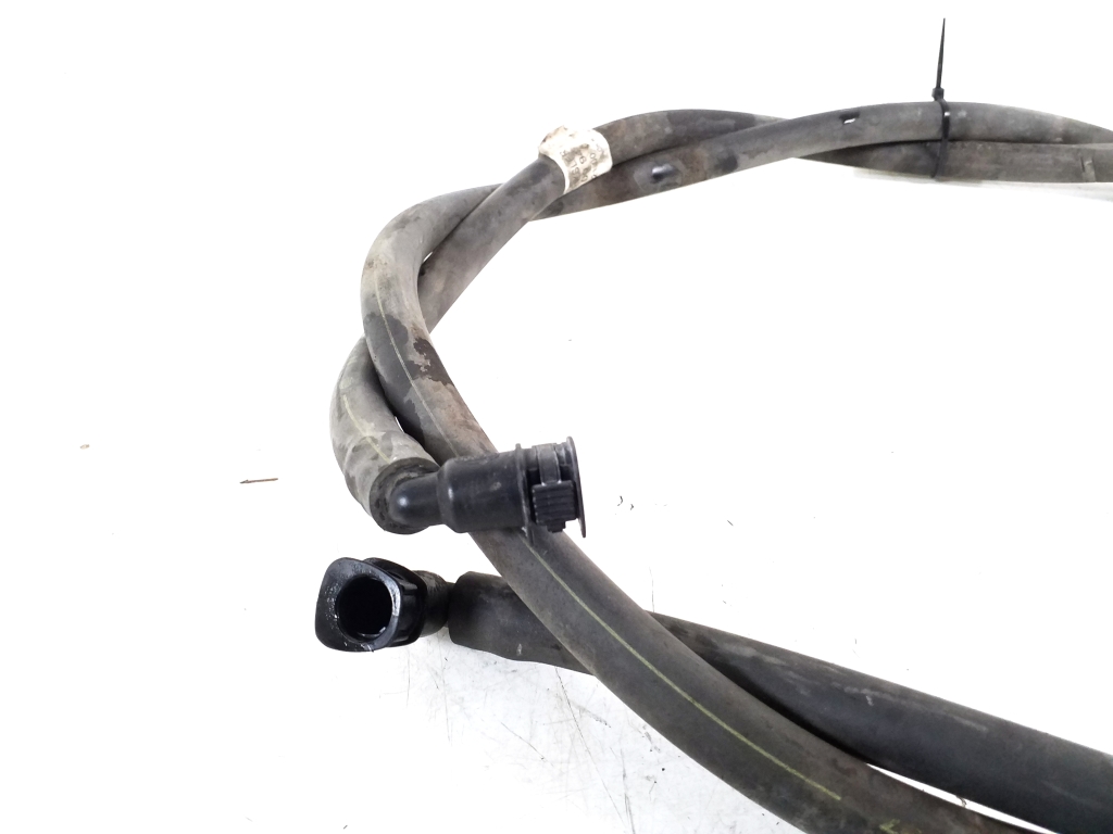 Used Mercedes Benz Vito Headlamp spray nozzle hose A6398690094