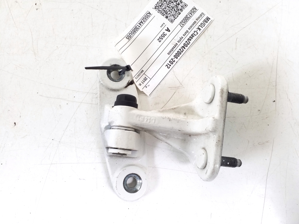 Used Mercedes Benz GLK-Class Rear side door hinge upper A2047300537