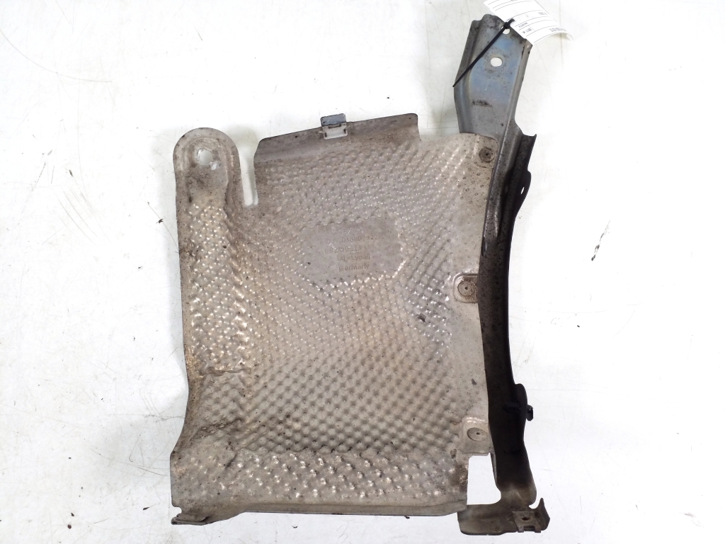 Used Mercedes Benz GLK-Class Muffler protection A2046802322