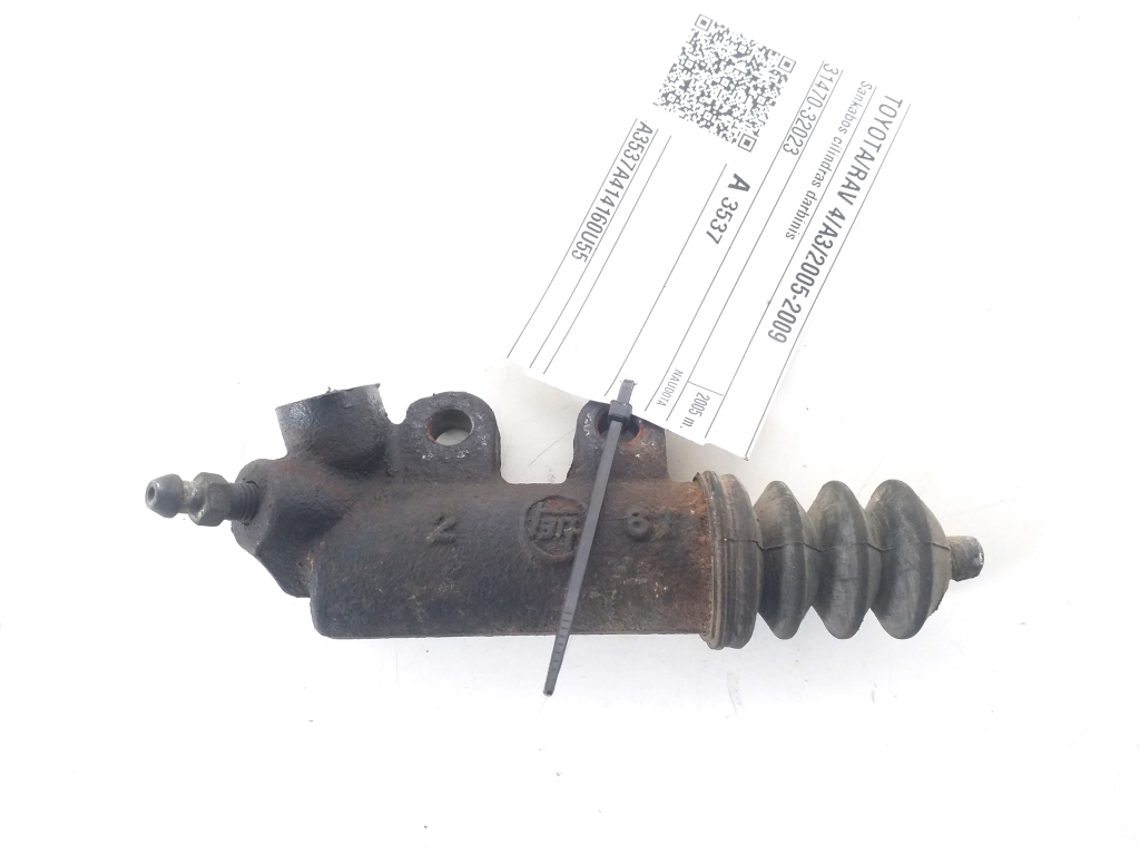 Used TOYOTA RAV 4 Clutch cylinder working 31470-32023