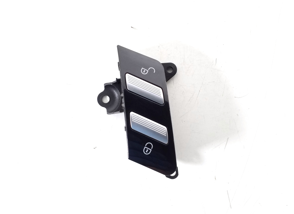 Used Mercedes Benz S-Class Door lock unlock switch A2218213051