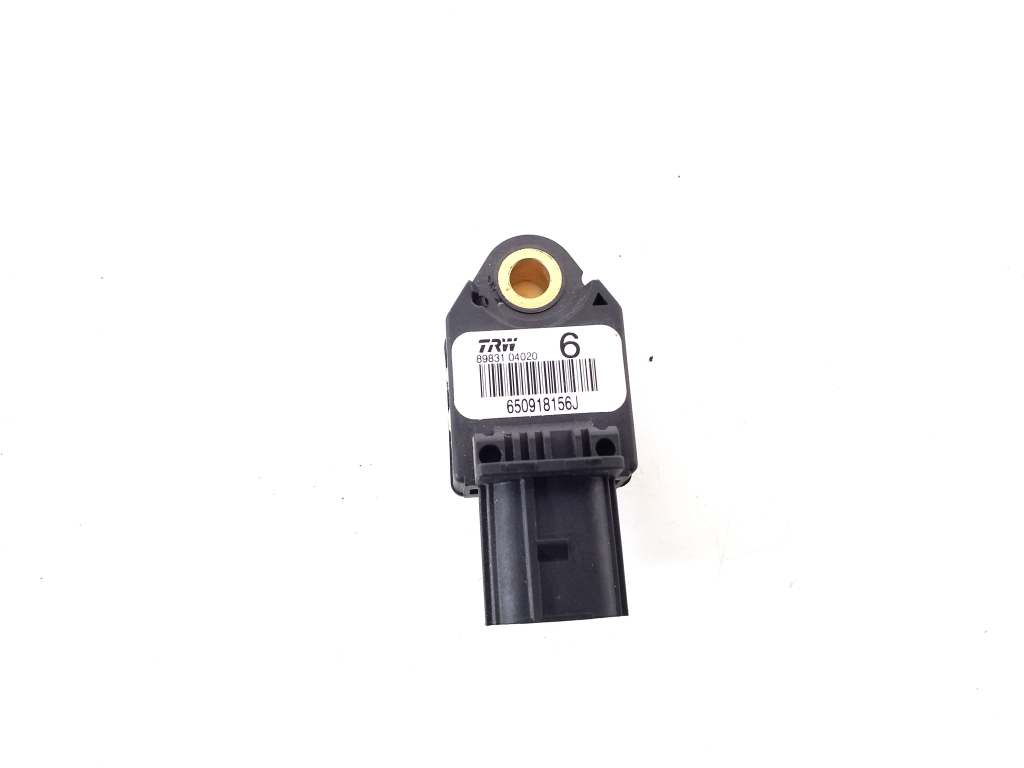Used TOYOTA Hilux Airbag sensor 89831-04020