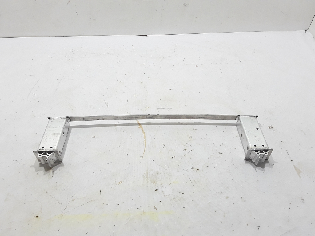 Naudotas VOLVO XC60 Aušinimo radiatoriaus laikiklis 31429924