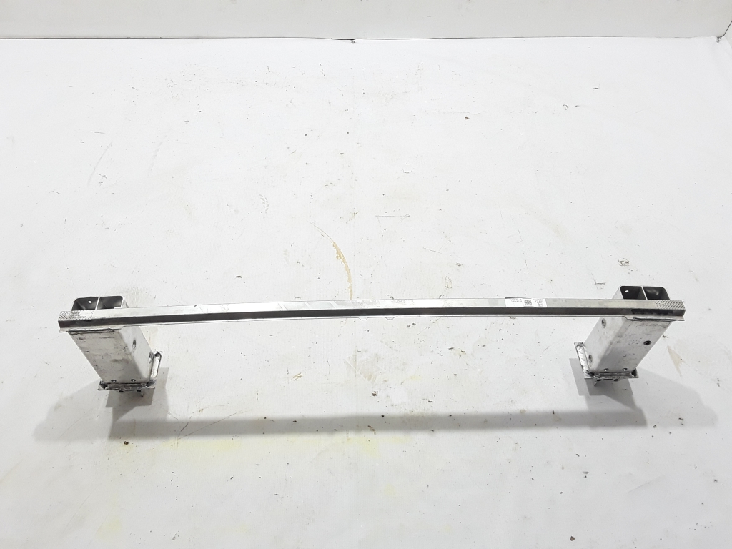 Naudotas VOLVO XC60 Aušinimo radiatoriaus laikiklis 31429924