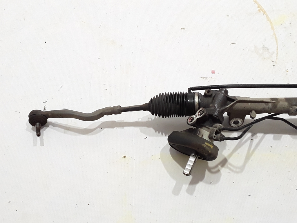 Used Dacia Dokker Steering column 490018151R