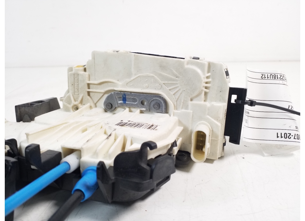 Naudotas Mercedes Benz C-Class Galinių šoninių durų užraktas A2047300435