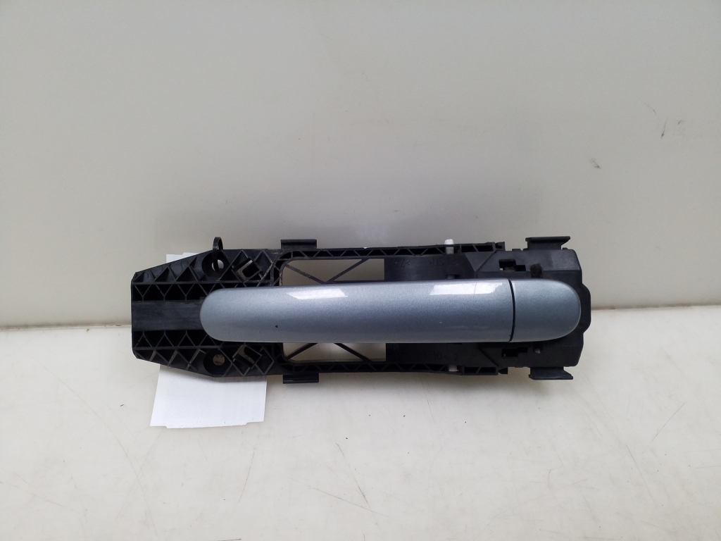 VOLKSWAGEN Tiguan 1 generation (2007-2017) Dešinė šoninių durų išorinė ...