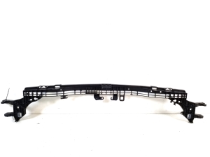 Used Mercedes Benz E-Class The middle part of the front frame A2136201701