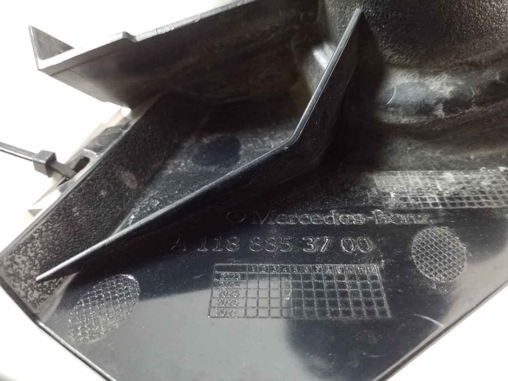 Used Mercedes Benz CLA-Class Rear bumper bracket A1188853700