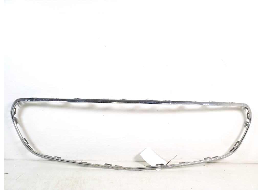 Used Mercedes Benz E-Class Front grille trim A2138850200
