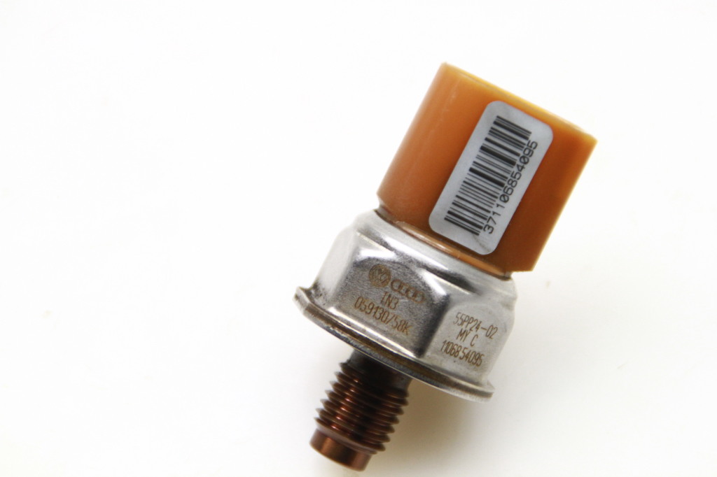Used AUDI A6 ALLROAD High pressure fuel line sensor 059130758K