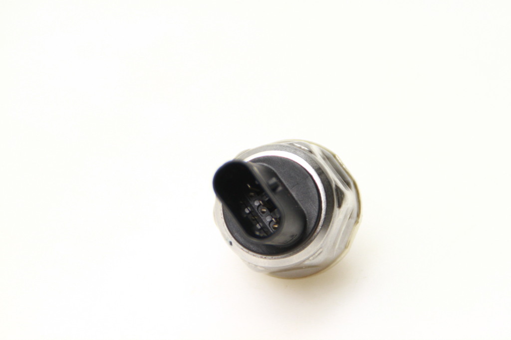 Used AUDI A5 High pressure fuel line sensor 06L906054E