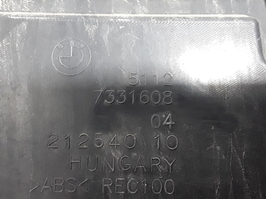 Used BMW 5 SERIES Rear bumper bracket 7331608