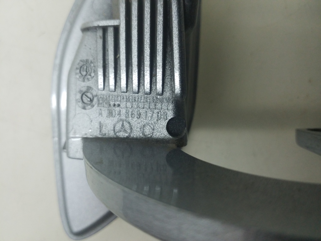 Used Mercedes Benz GLK-Class Front bumper headlight washer cap A2048691708