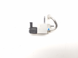 Naudotas Mercedes Benz C-Class Laikiklis kitas a2056107001