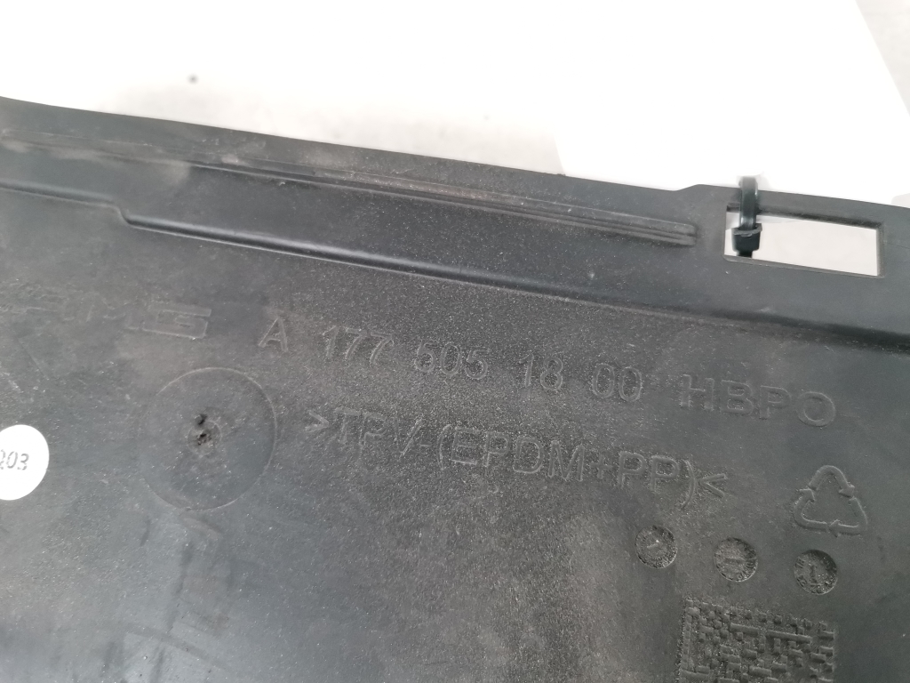 Used Mercedes Benz A-Class Air deflector cooling radiator A1775051800