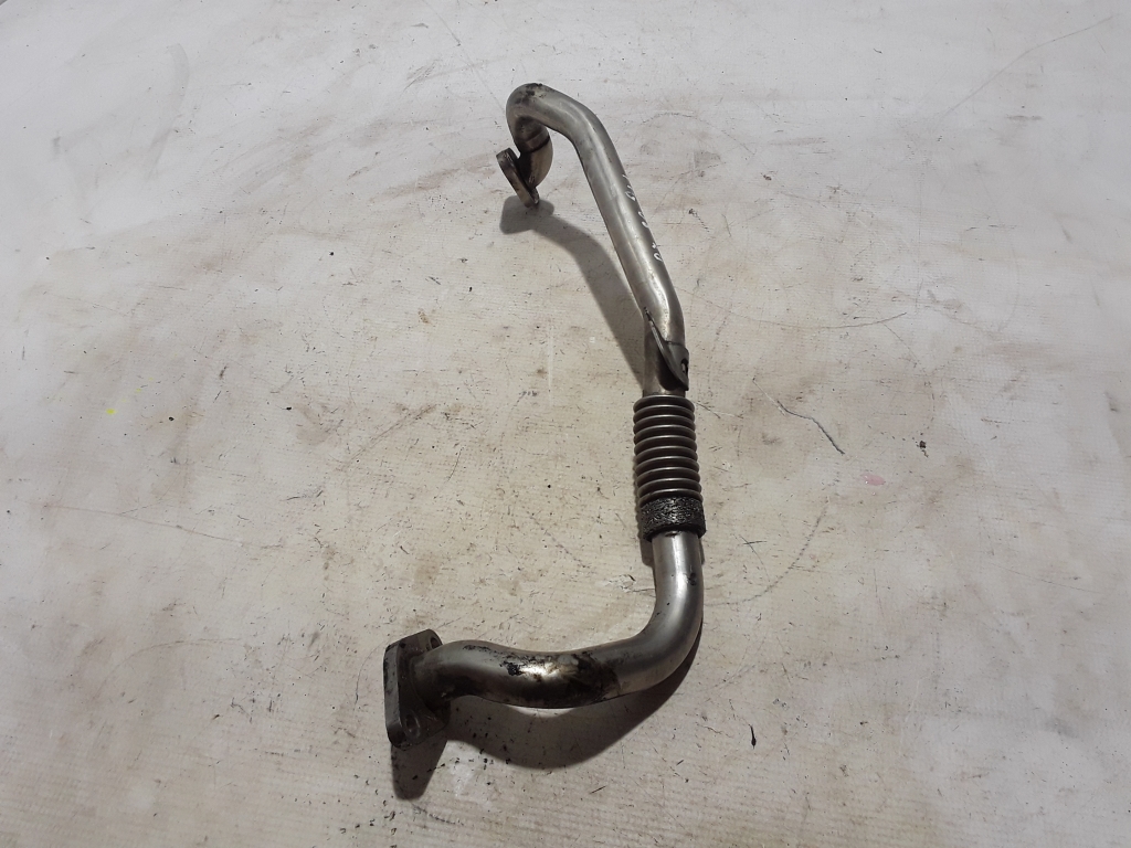 Used Volkswagen Tiguan EGR valve pipe 03L131521