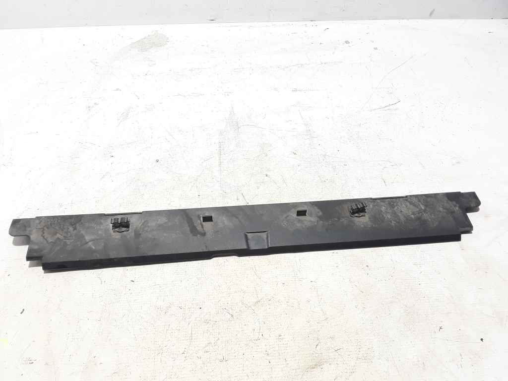 Used BMW 3 SERIES Air deflector cooling radiator 7600543