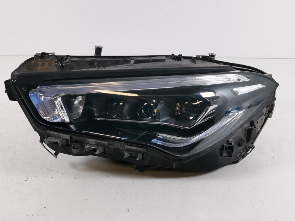 Used Mercedes Benz CLA-Class Headlamp and its components