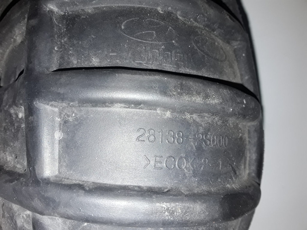 Used Kia Sportage Air intake hose 281382S000