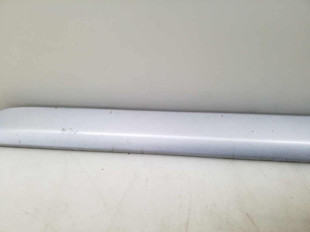 Naudotas VOLVO V50 Priekinių durų juosta 39987037