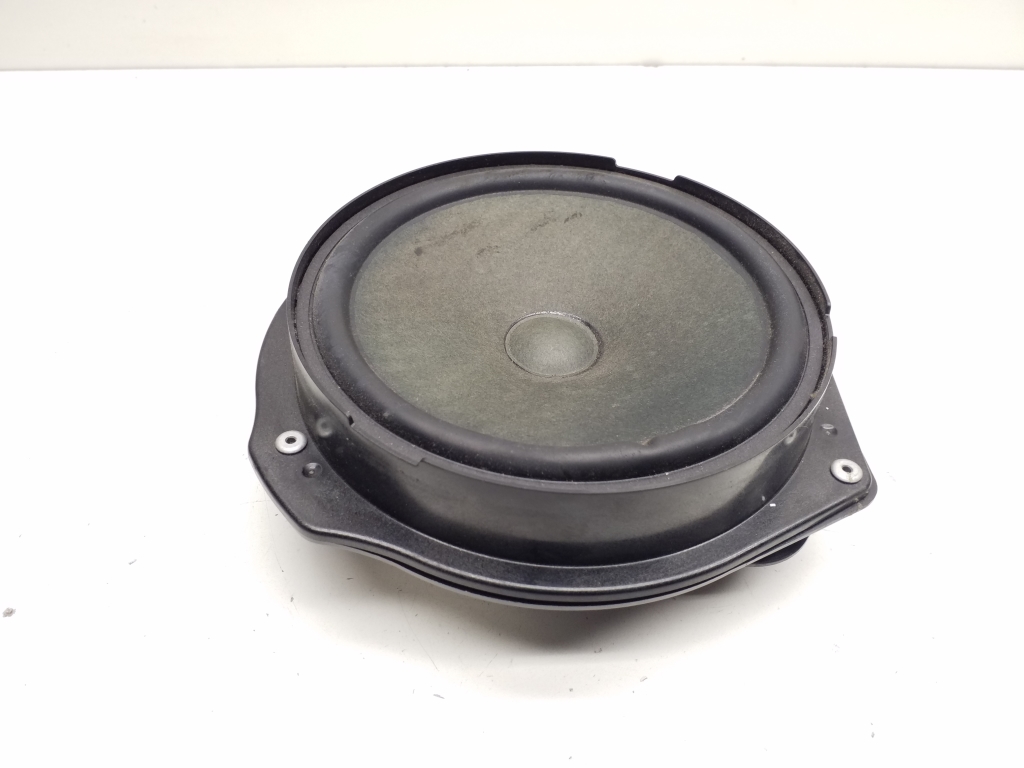 Used Mercedes Benz E-Class Front door speaker A2048201902