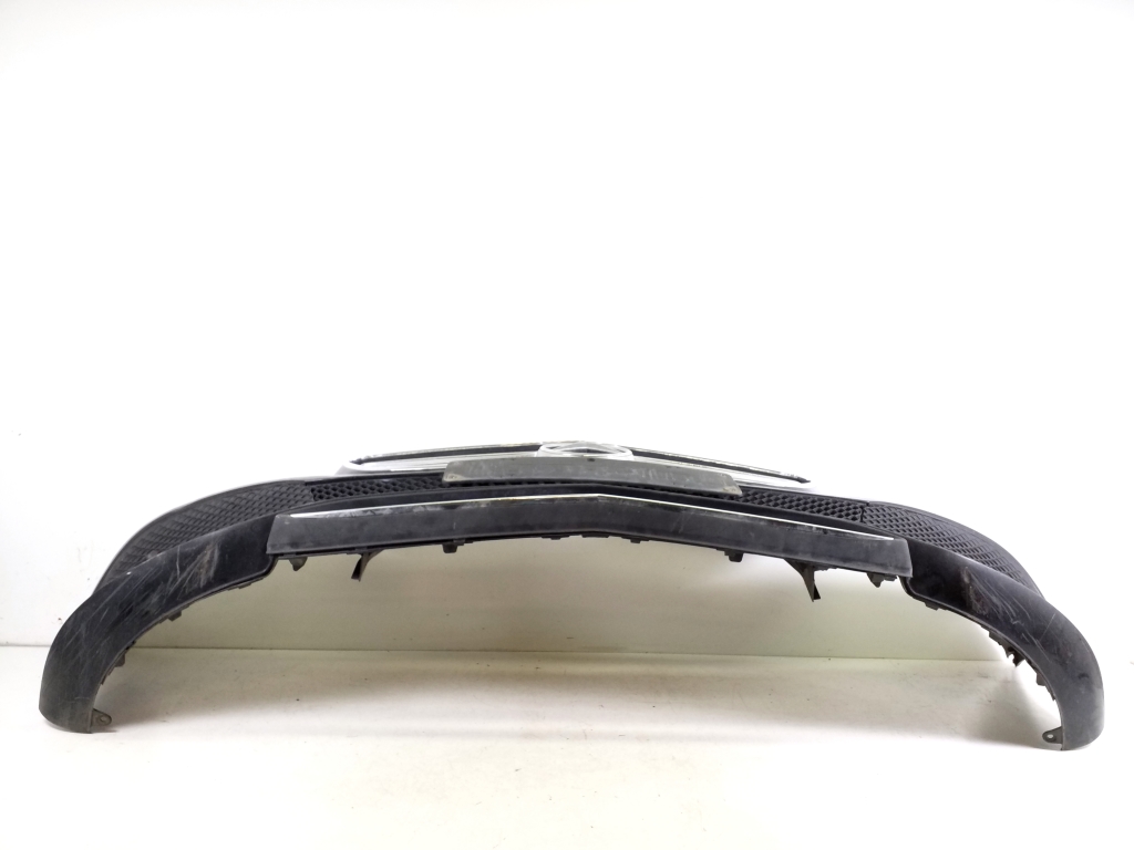 Naudotas Mercedes Benz E-Class Priekinis bamperis ir jo detalės ...