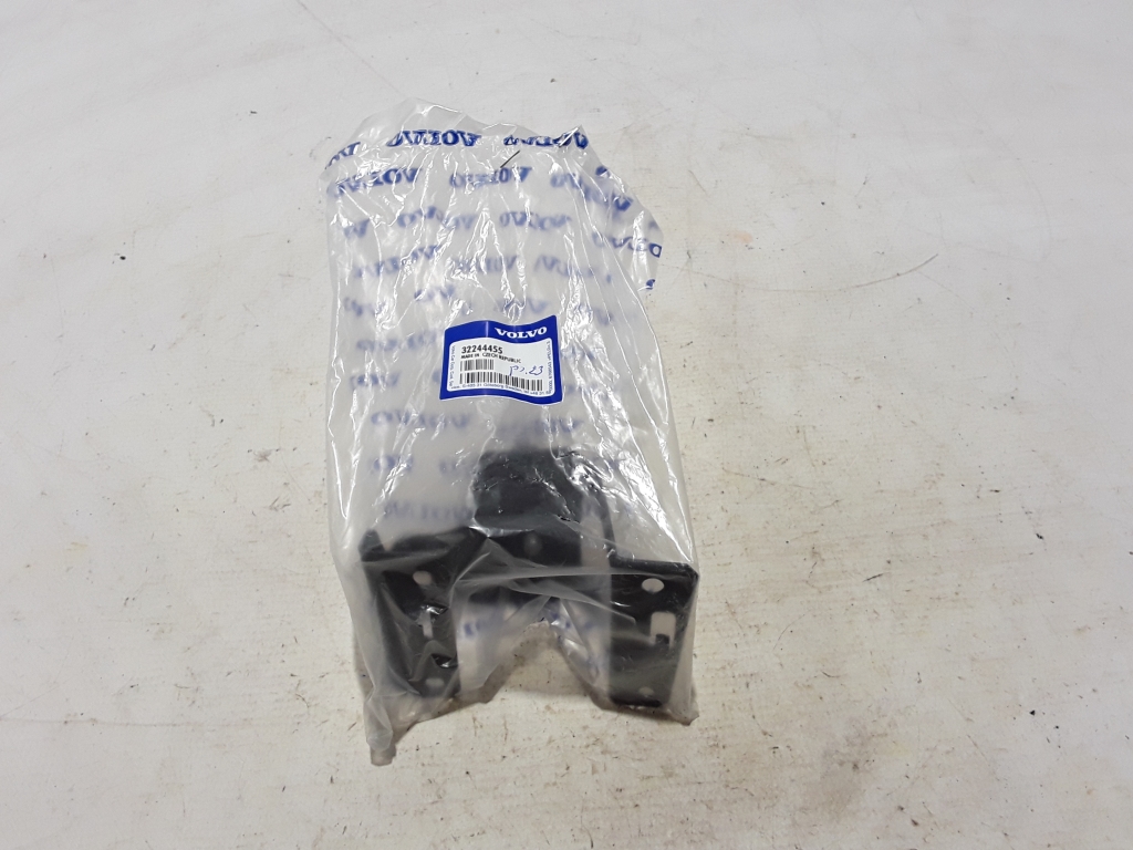 Used VOLVO XC40 Engine cover support 32244455