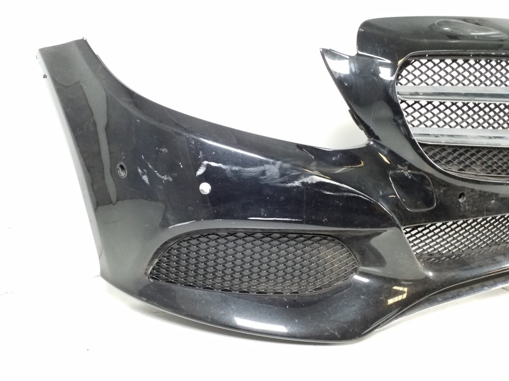 Used Mercedes Benz C-Class Front bumper and its parts (set)