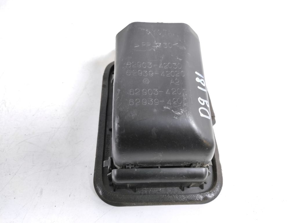 Used TOYOTA RAV 4 Rear wing ventilation grille 62940-16060