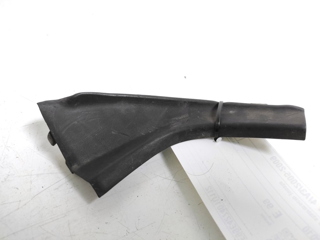 Used TOYOTA RAV 4 Windscreen strut outer 53866-42010