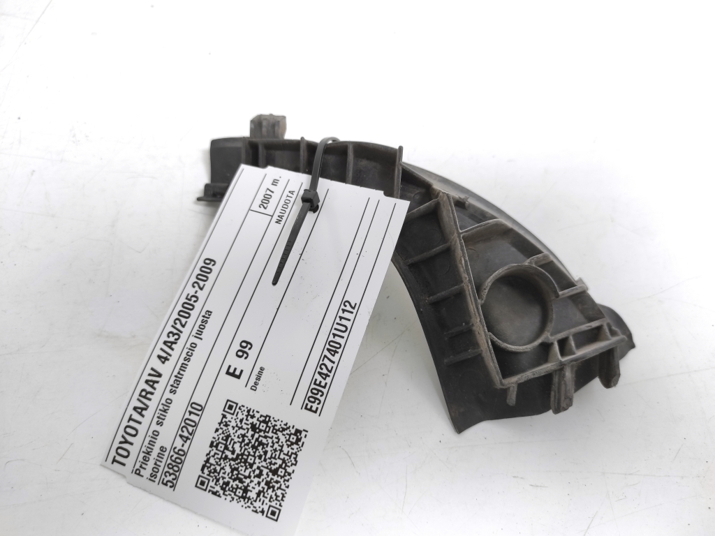 Used TOYOTA RAV 4 Windscreen strut outer 53866-42010