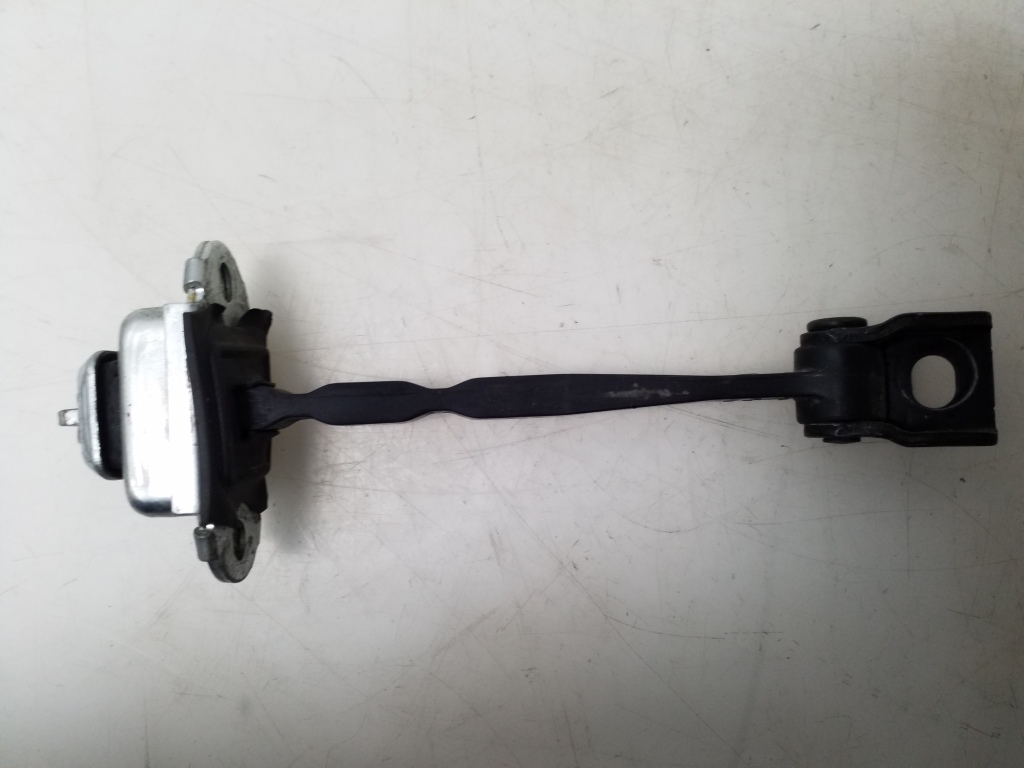 Naudotas Skoda Octavia Priekinių durų atidarymo ribotuvas 1Z0837249