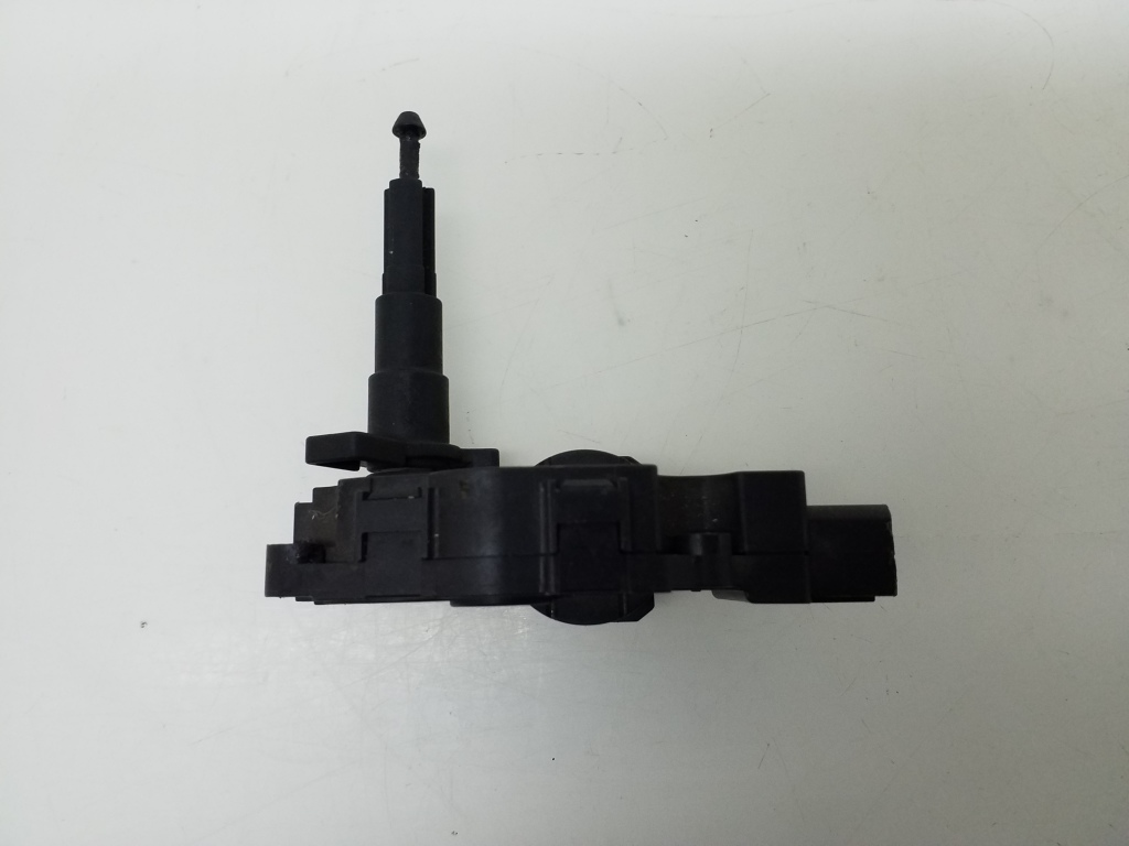 Used Mercedes Benz S-Class Interior shoulder valve motor A2218200042