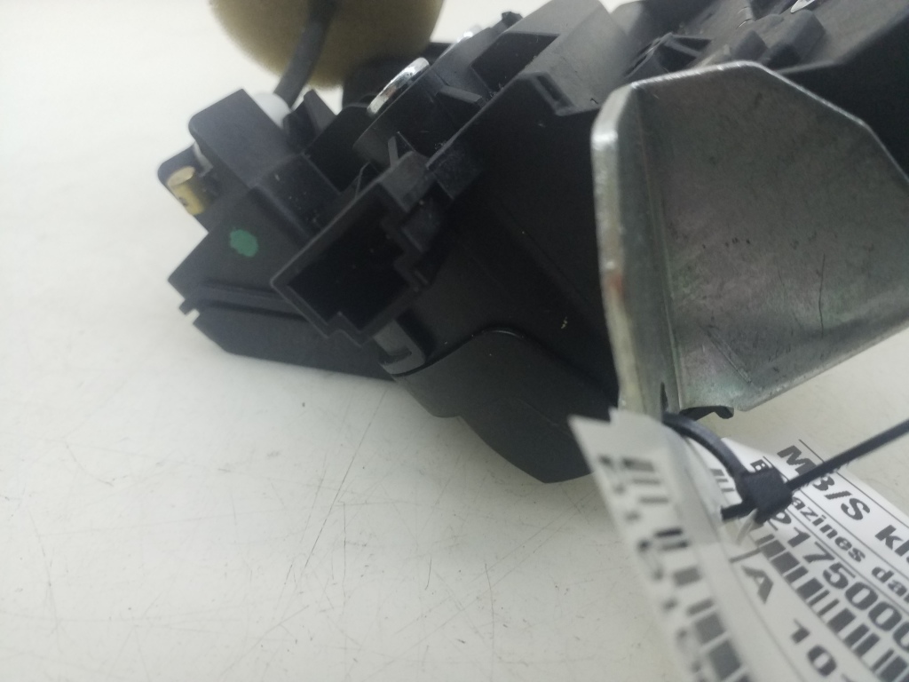 Used Mercedes Benz S-Class Trunk lid lock A2217500085