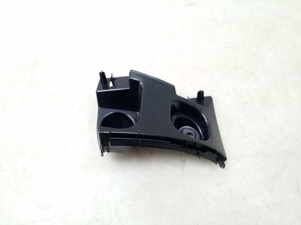 Used Mercedes Benz A-Class Rear bumper bracket A1778853302