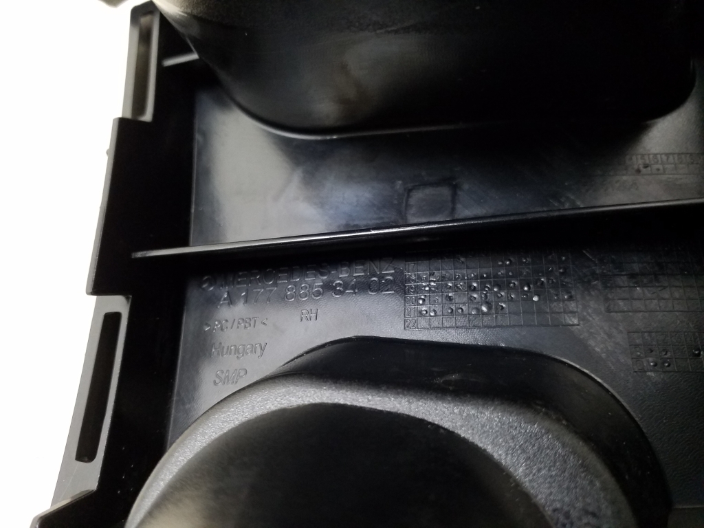 Used Mercedes Benz A-Class Rear bumper bracket A1778853402