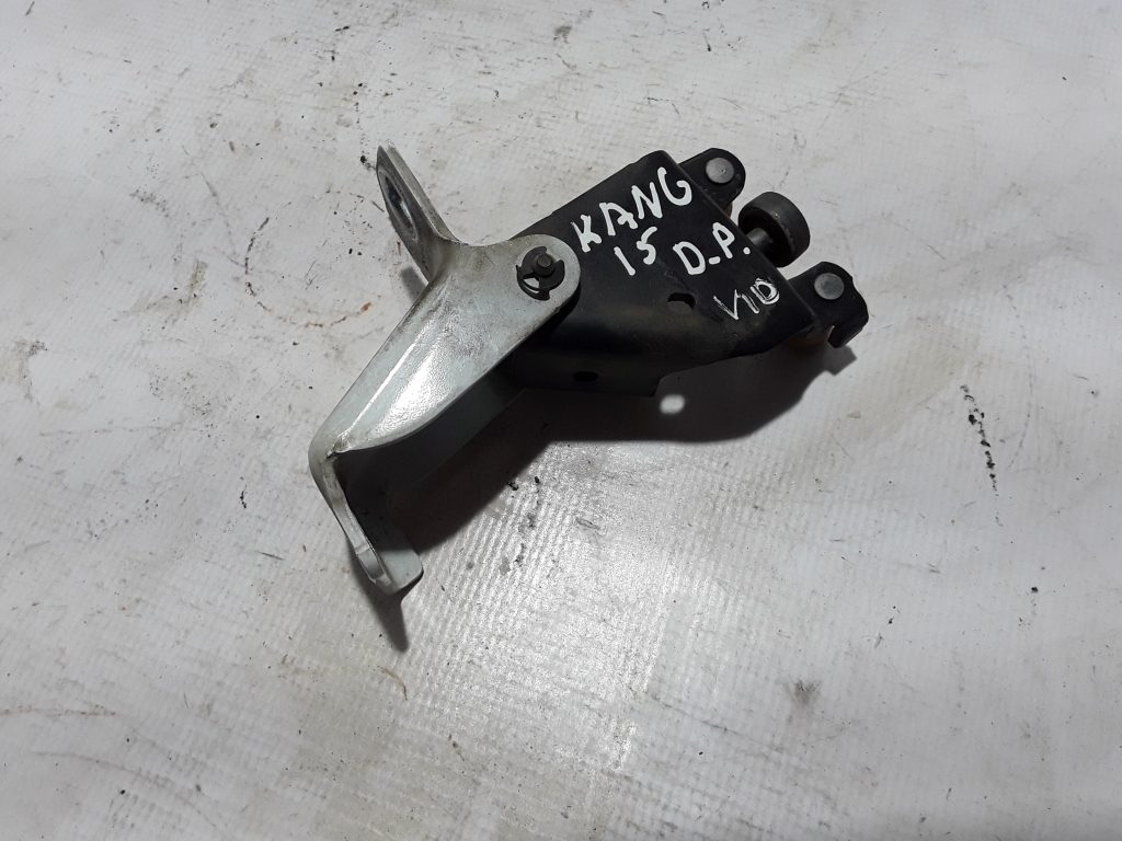 Naudotas RENAULT Kangoo Stumdomų durų laikiklis 8200497637