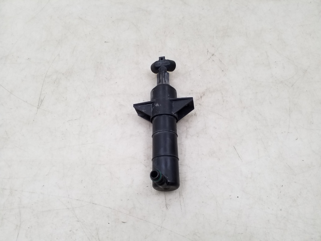 Used Mercedes Benz Sprinter Headlamp spray nozzle A9068600247