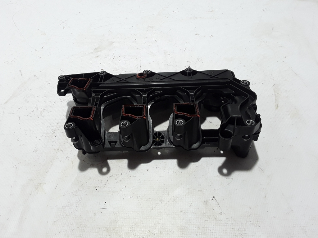 Used Peugeot 2008 Valve cover 9827622780