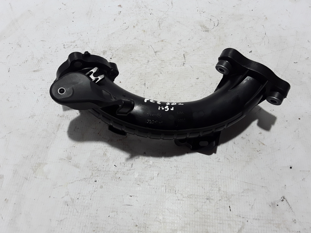 Used Peugeot 2008 Air intake hose 9813294880
