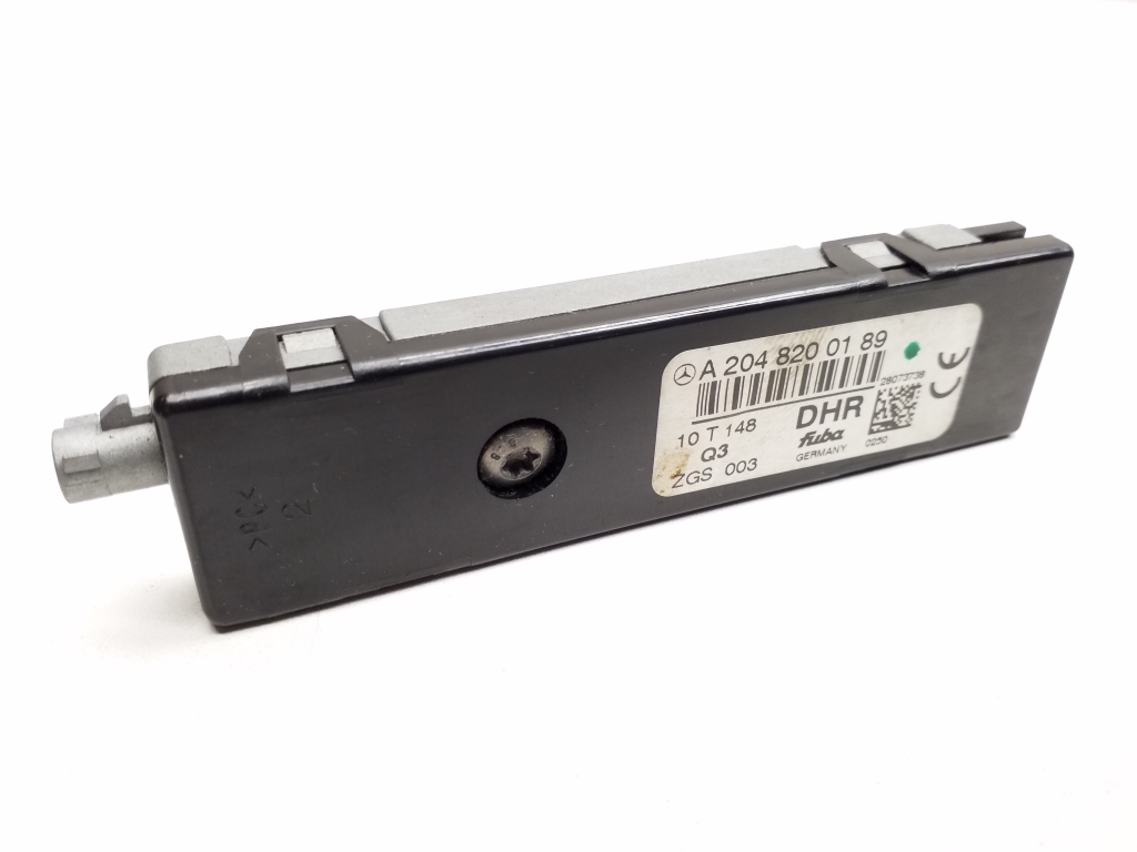 Naudotas Mercedes Benz E-Class Antenos stiprintuvas A2048200189