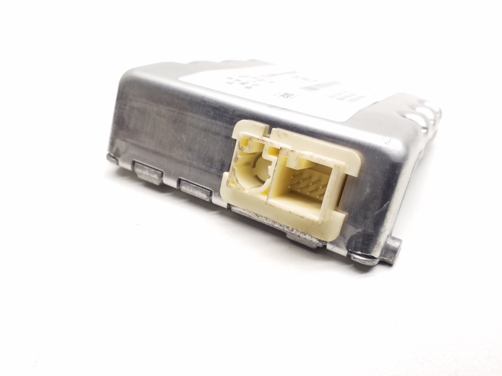 Used Mercedes Benz E-Class Camcorder front A0009050501