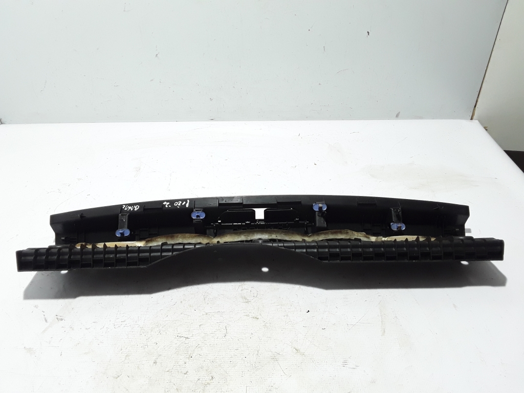 Used Peugeot 2008 Rear panel interior trim 98257547ZD